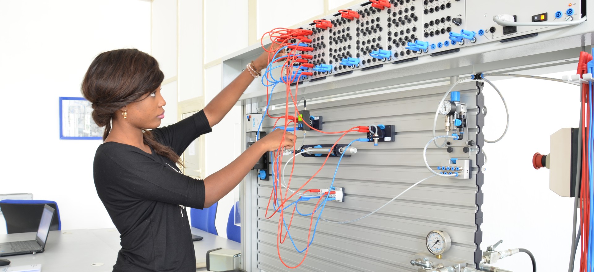 Festo Authorised and Certified Training (FACT) | Festo CN